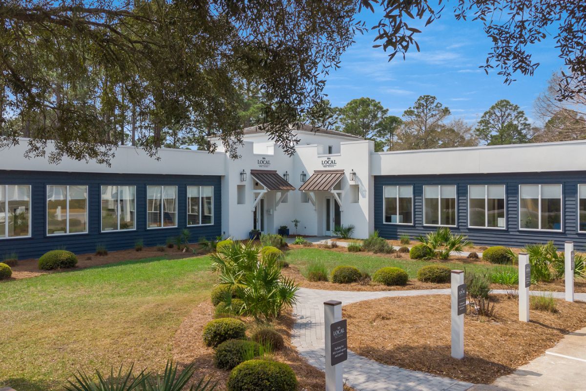 “The Locals” - 30A Local - Grahame Family Homes